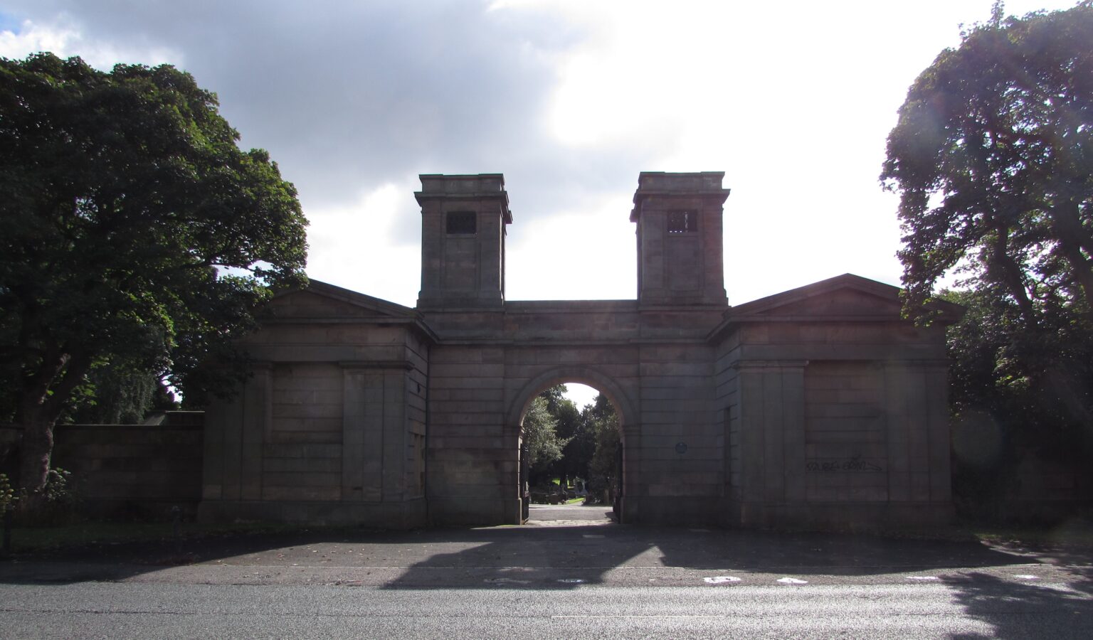 THE LISTED GRADE 2* AND 2 BUILDINGS, WALLS AND MONUMENTS – Friends of ...